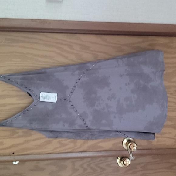 torrid | Tops | Torrid Plus Size Dark Shadow Tie Dye Studded Cami ...